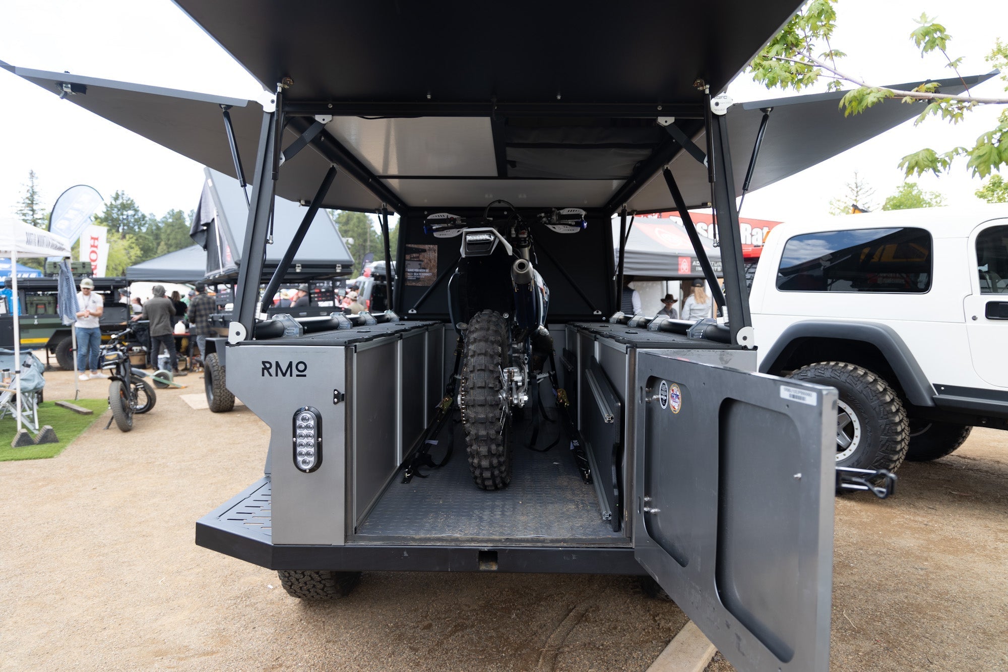 Rustic Mountain Overland Anzac GFC Moto Hauler - Driver Side Utility M ...